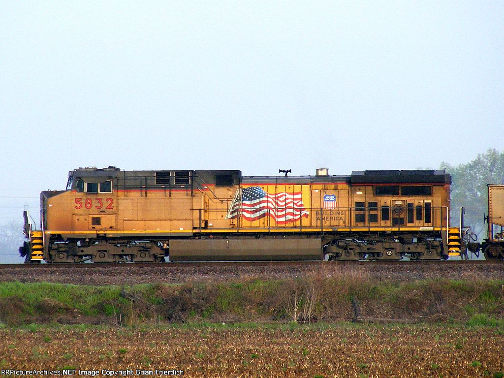 UP 5832